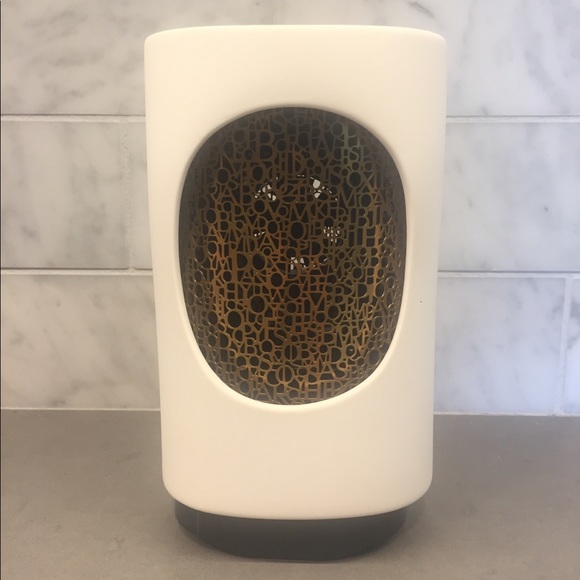 diptyque | Accents | Diptyque Home Electric Diffuser | Poshmark